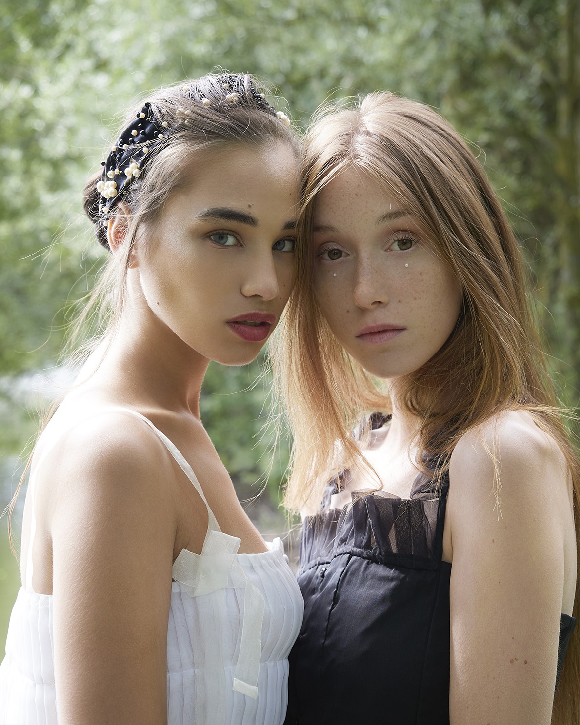 Mathilda & Thanina - Kodd Magazine